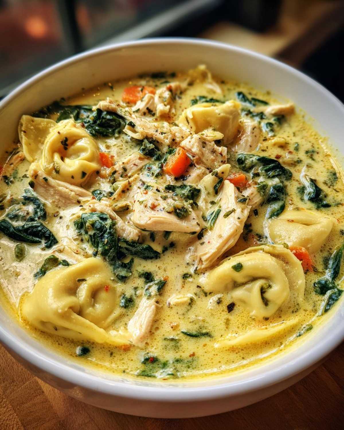 Amazing 30-Minute Creamy Tortellini Soup